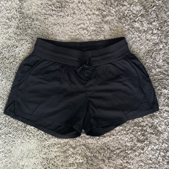 The North Face | Shorts | The North Face Black Athletic Shorts For ...